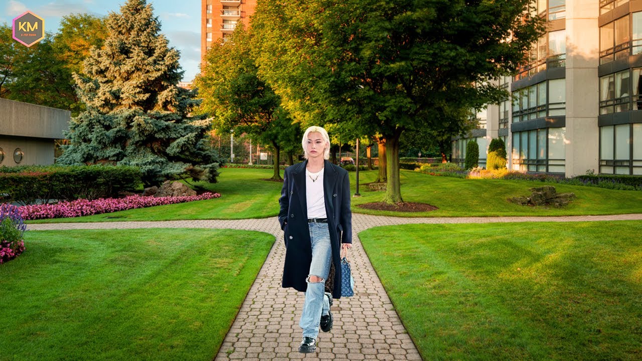 Looking very unique in his latest collaboration, Felix Straykids gets ...