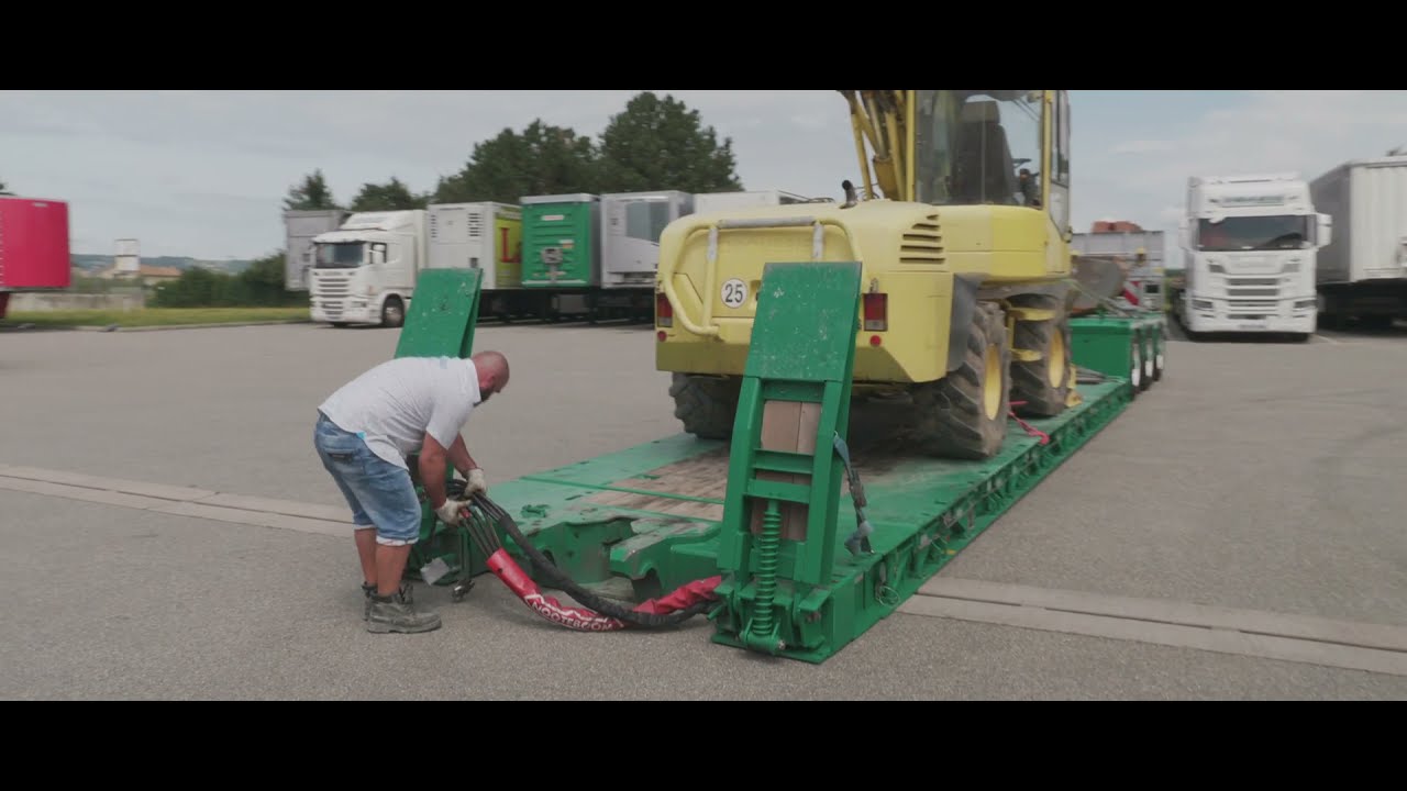 DUARIG TRANSPORTS SARL with Nooteboom EURO-59-03(P) in action - YouTube