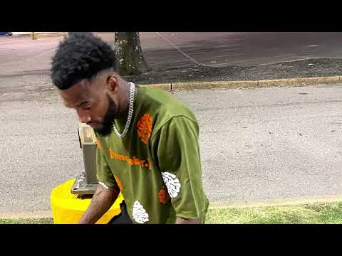 BigHot - 1 of 1 (OFFICIAL AUDIO)