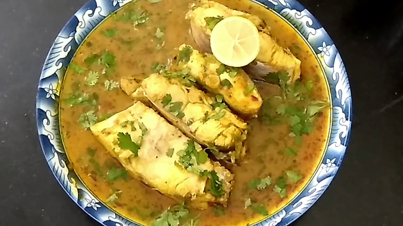 PAKISTANI STYLE FISH CURRY - PAKISTANI CUISINE - YouTube