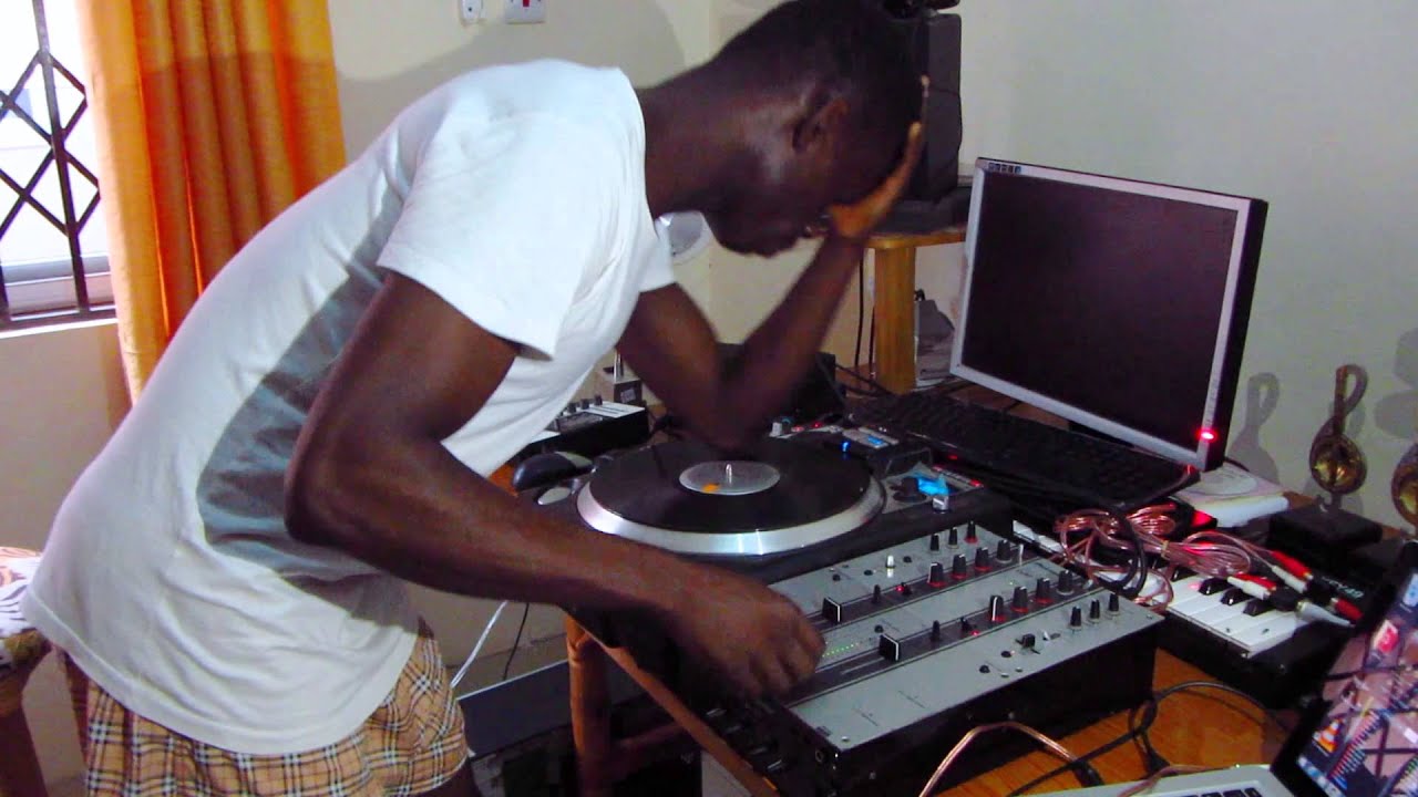 Dj Que at home - YouTube