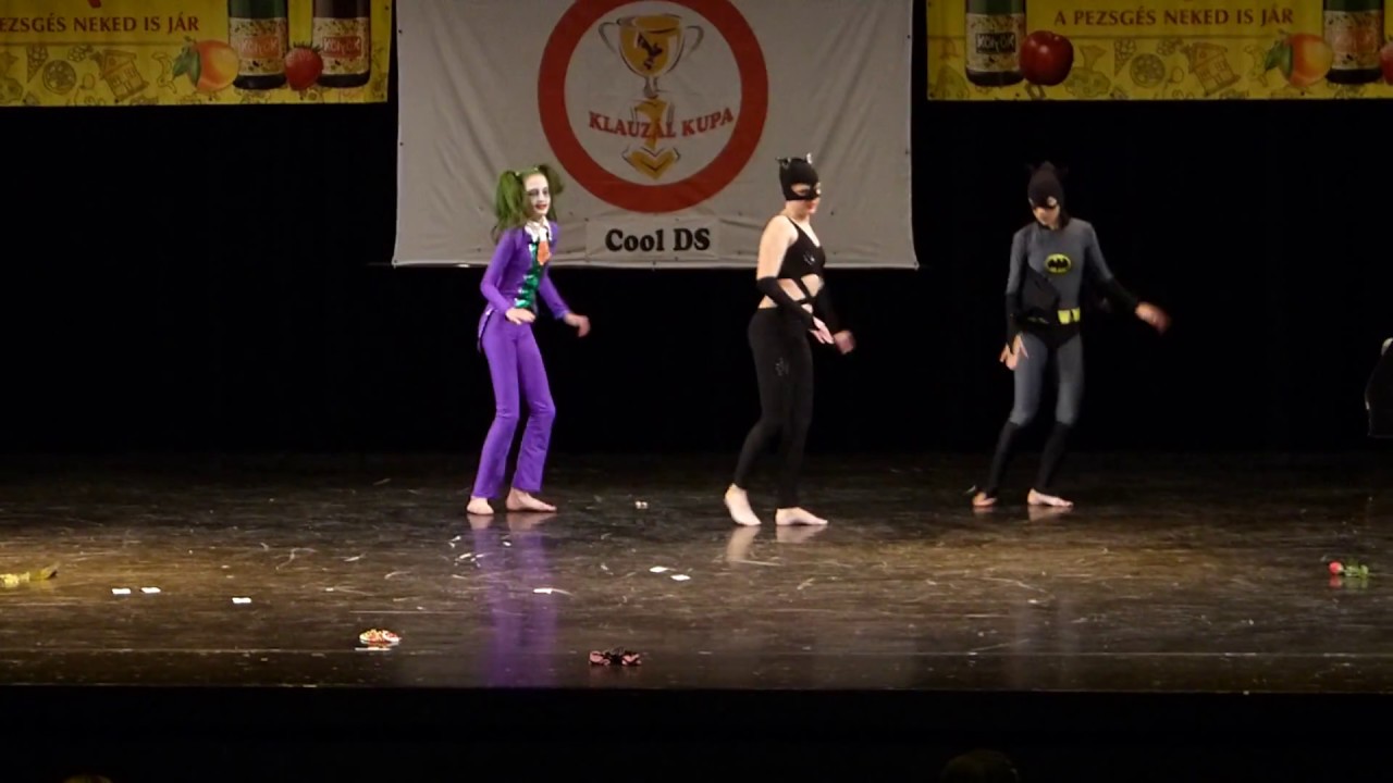 Batman Kassa Fit Dance - YouTube