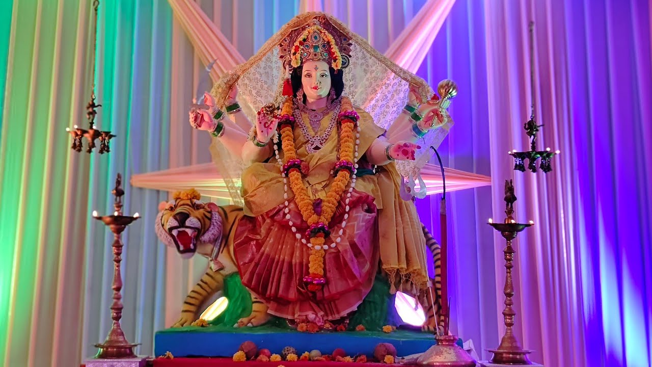 Mayuresh Park Navratri Aarti Day 1 2024 🙏😇 - YouTube
