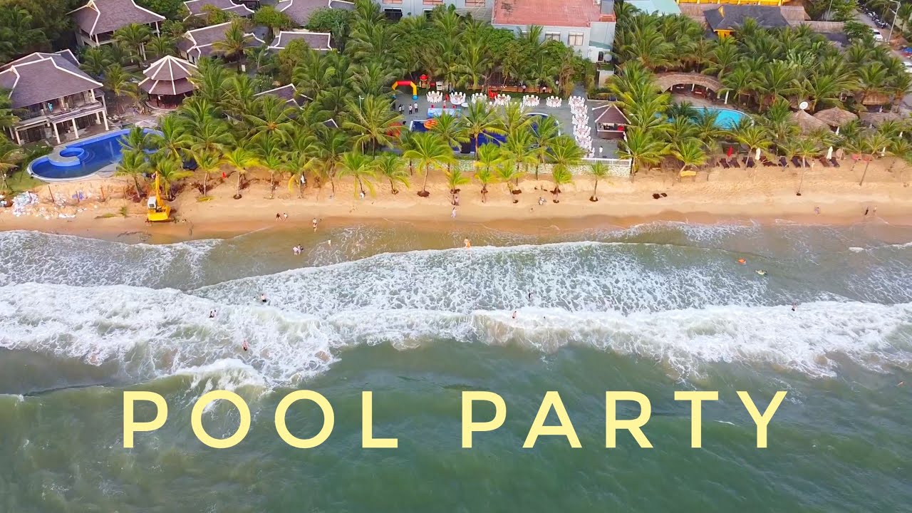 Pool party Amarin resort. - YouTube