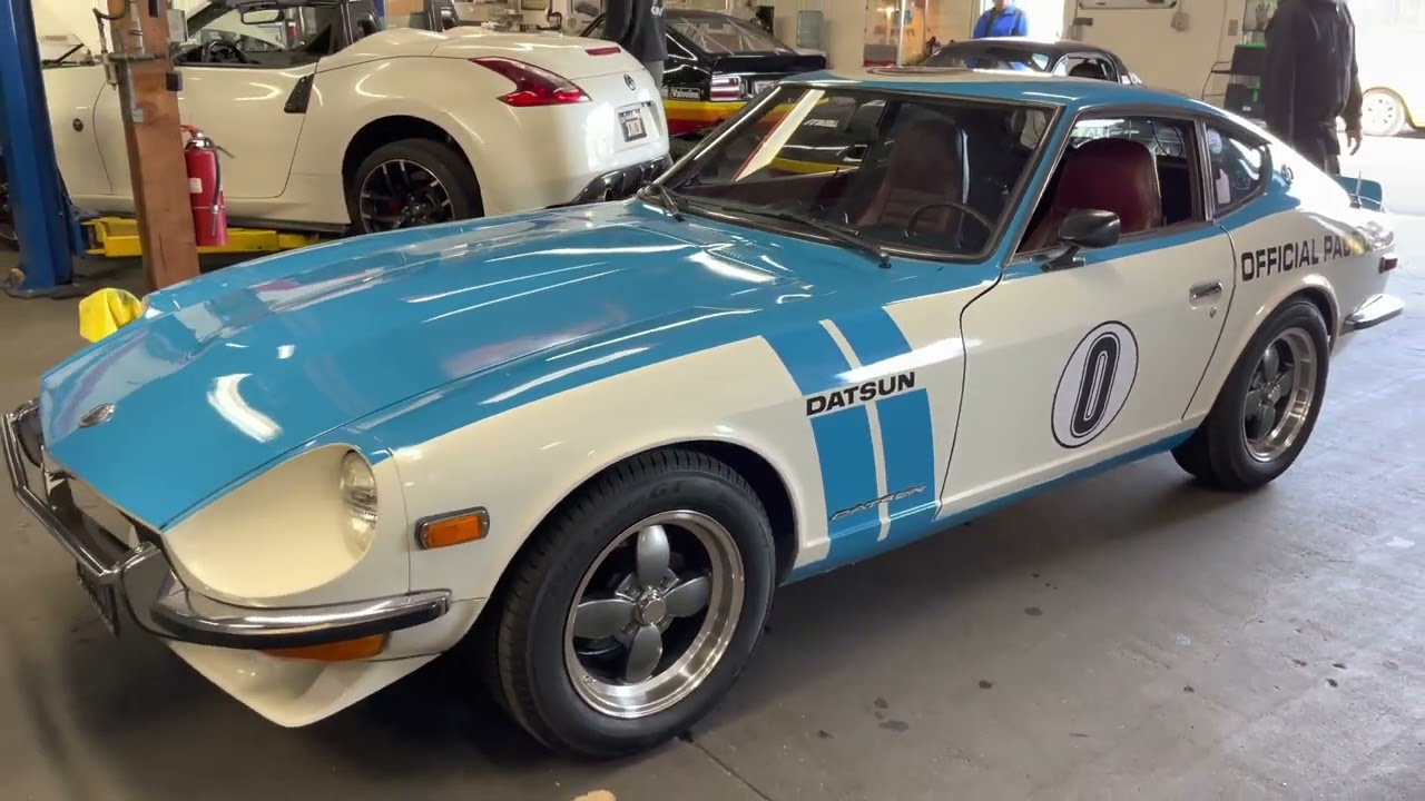 Linda's 1972 Datsun 240Z OMS Pace Car Tribute - YouTube