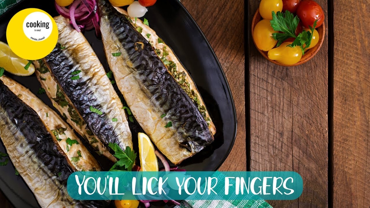 Palamut fish on an onion pillow in the oven. Easy and delicious fish ...