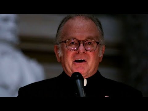 House chaplain, Father Patrick Conroy, withdraws resignation - YouTube