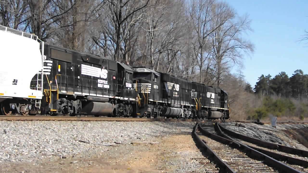 Train 118 Stopped - Norfolk Southern - Greenville, SC - YouTube
