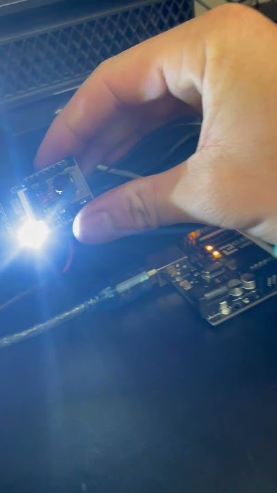 ESP32 Cam Blinking Flashlight - YouTube