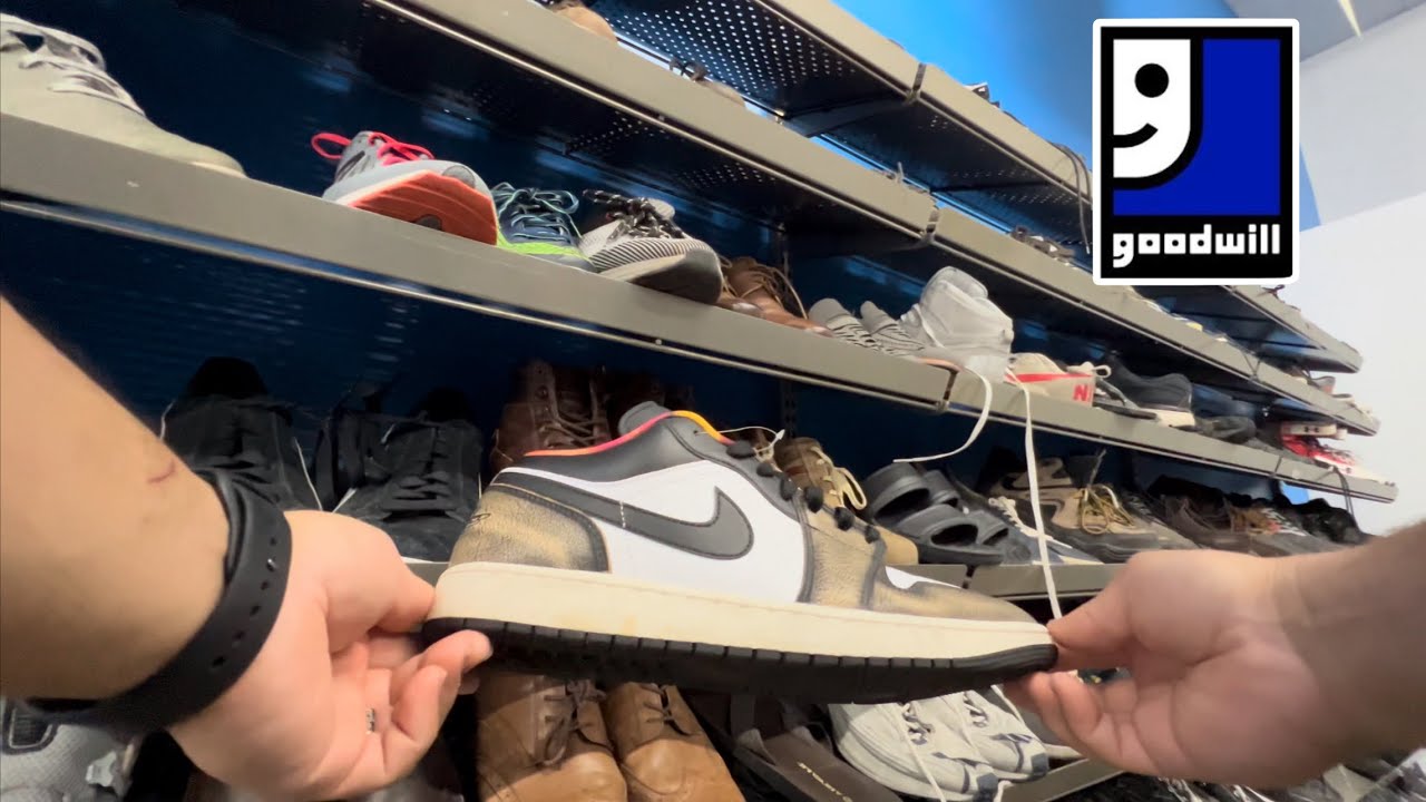 Should I have grab these? Thrift store video - YouTube