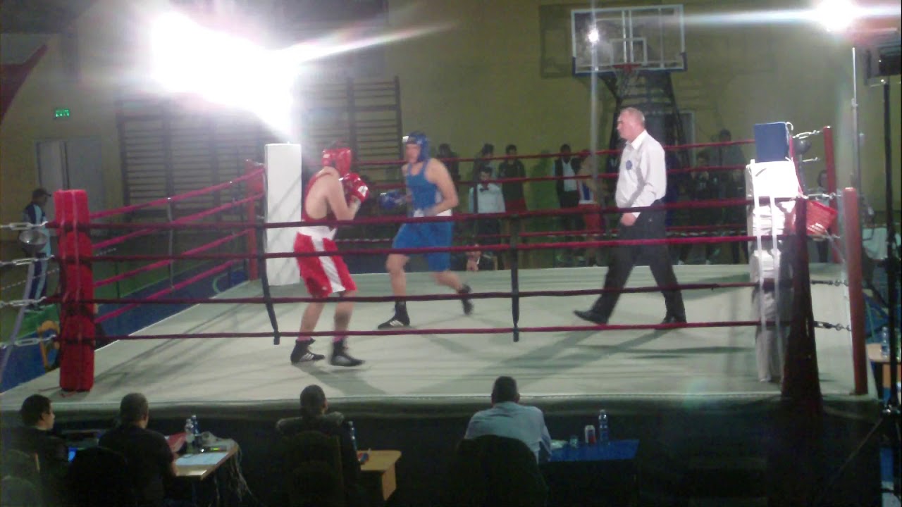 Iliescu George Alexandru vs Petrut Cristian Stefan - YouTube