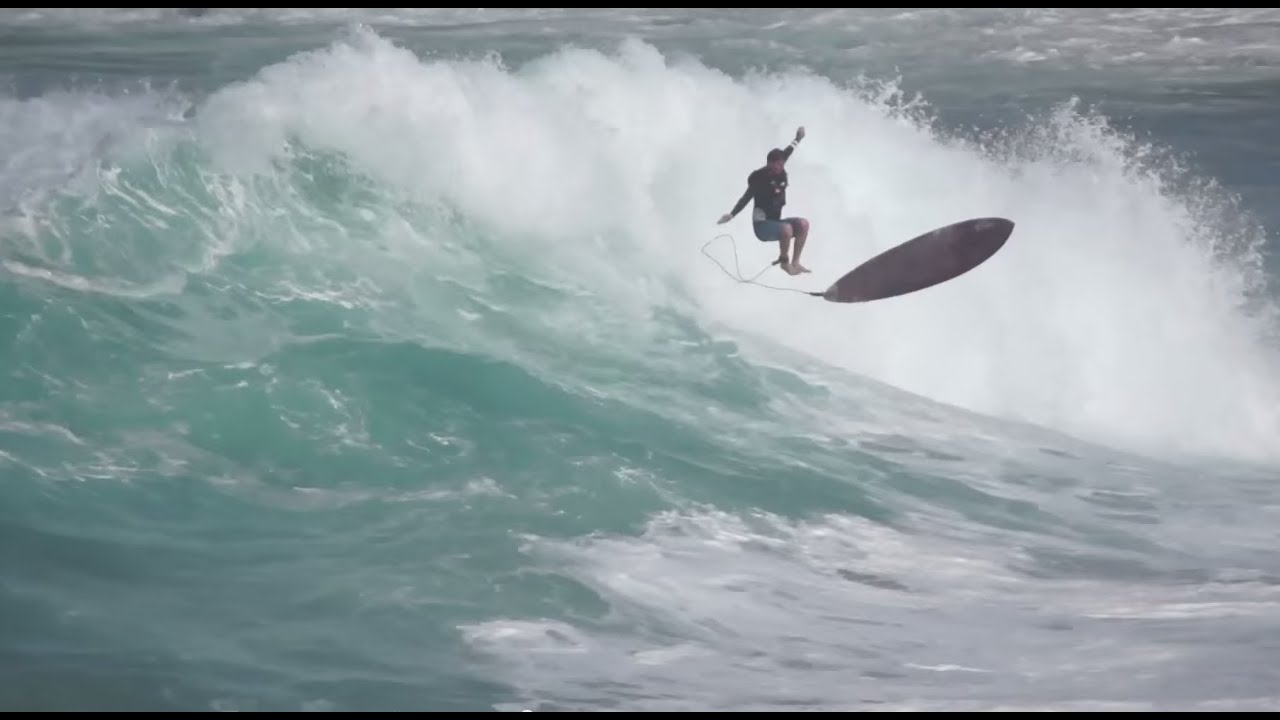 Wild Wednesday's Worst Wipeouts Waimea Bay - YouTube