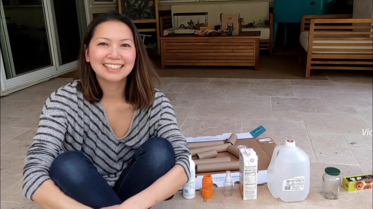 Layla and the Bots Activity | Vicky Fang - YouTube