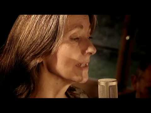 Lucy Snowe - Catherine Howe & Vo Fletcher with Ric Sanders - YouTube