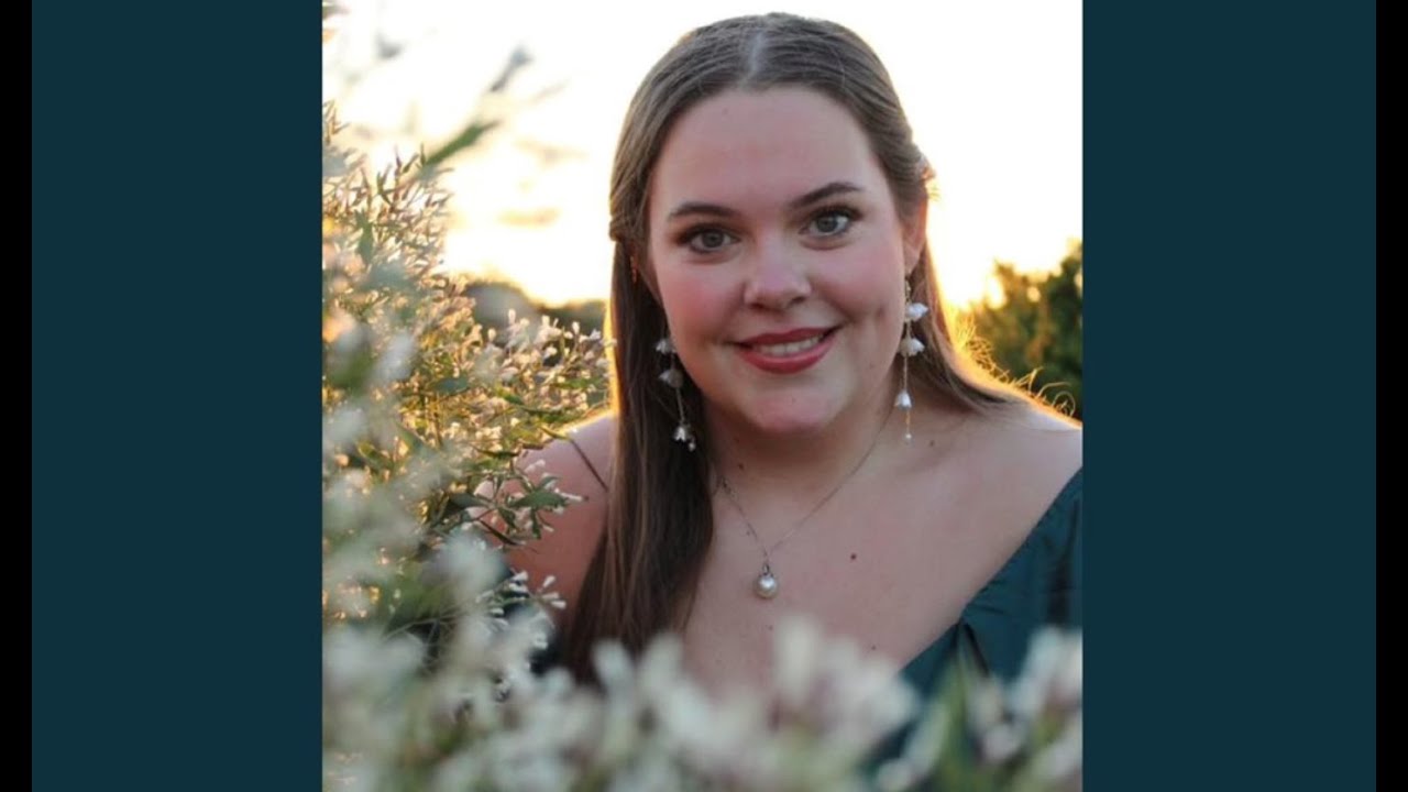 Hayley Jones, Junior Recital - YouTube