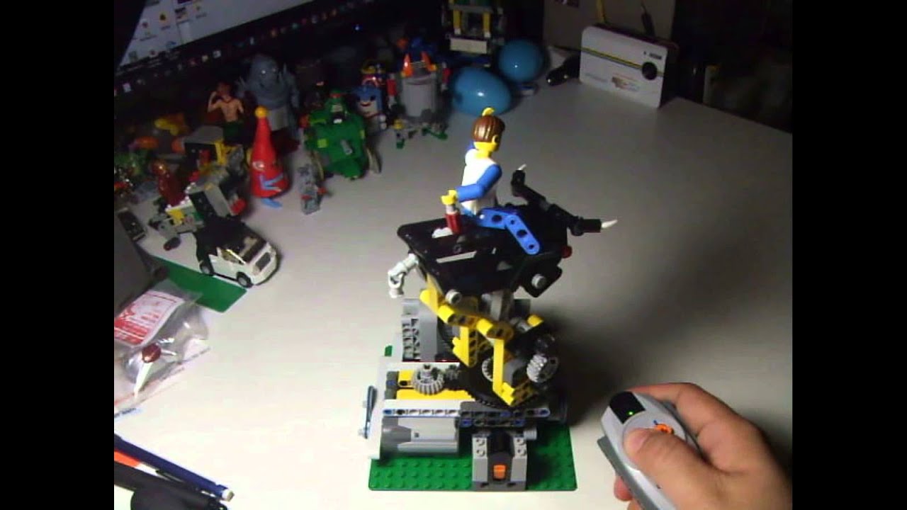 Lego Mechanical Bull - YouTube