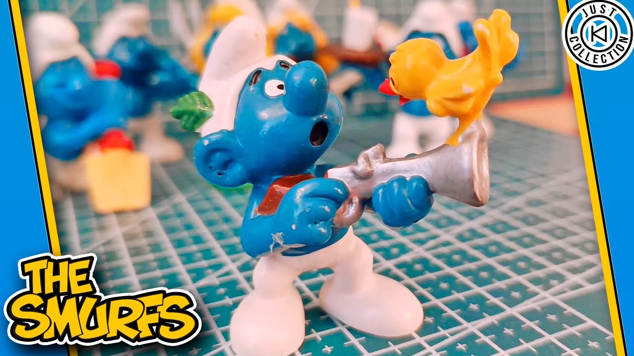 Rare Hunter Smurf Figure from Vintage Collection - YouTube