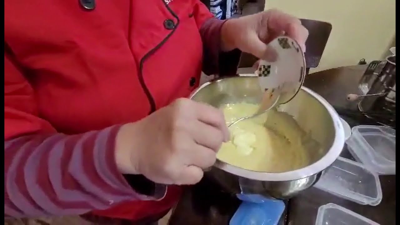 Maria's Christmas Ube Cheese Puto - YouTube