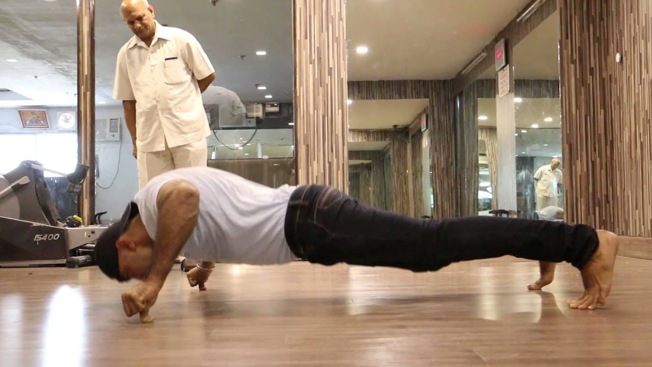 Most two finger push-ups (two arms) in one minute by Aryan Grover - YouTube