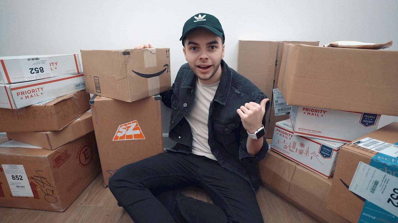 AN UNEXPECTED SURPRISE PACKAGE! - YouTube