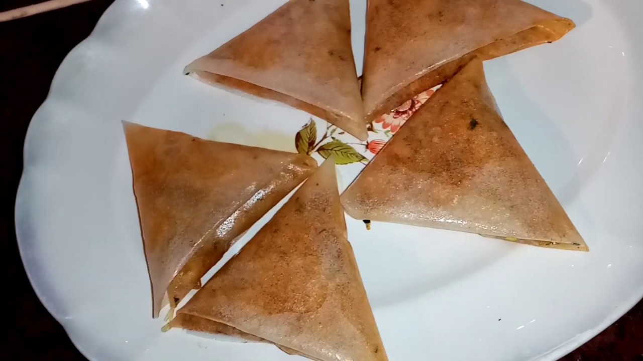 Brewat bi dajaj بريوات بدجاج مقرمشين 🥟🍗🇲🇦🇩🇿 - YouTube