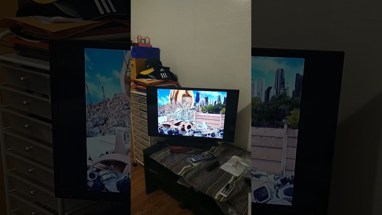 Little Robots Theme Song - YouTube