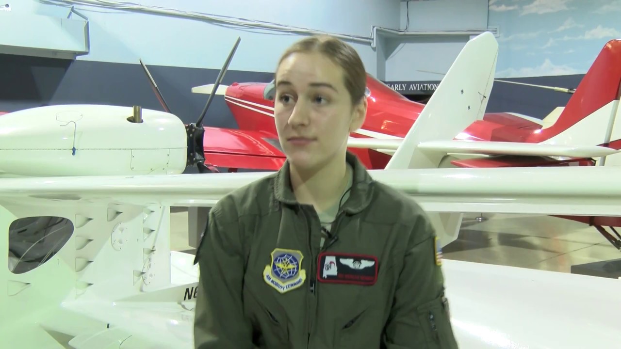 Girls in Aviation Day at Southern Museum of Flight - YouTube
