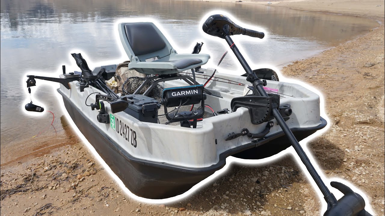 This Tiny Salmon Boat is INSANE! ~Pond Prowler/Bass Raider/Sun Dolphin ...