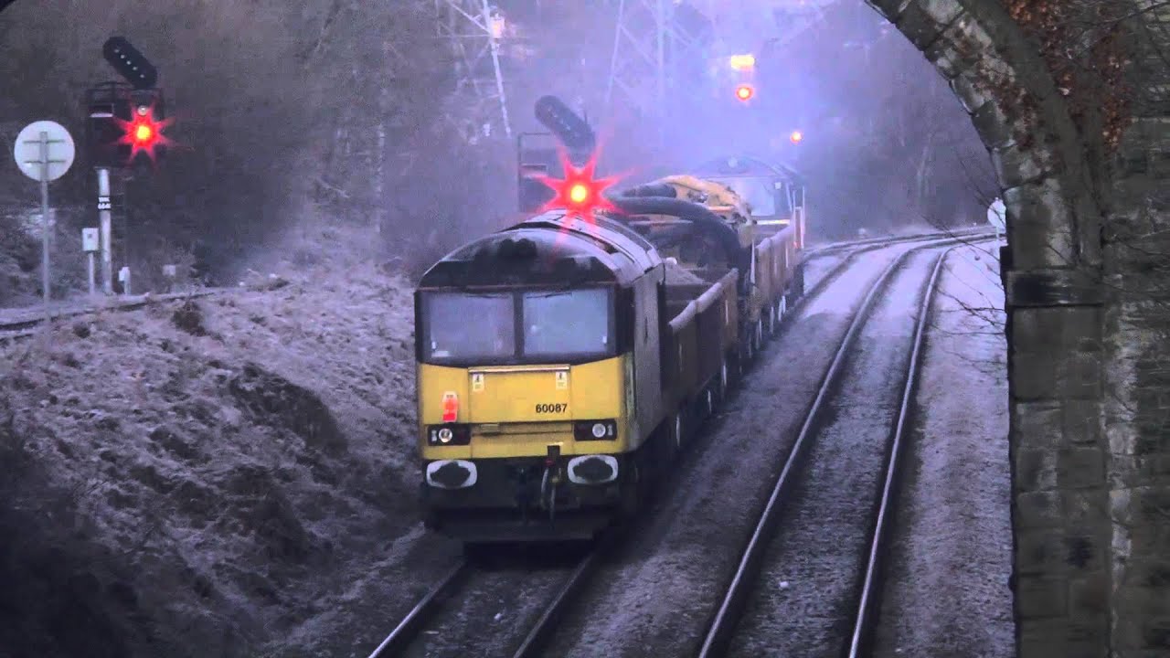 (HD) Colas 70806 & 60087 6C52 Calder Bridge Junction to Doncaster Up ...