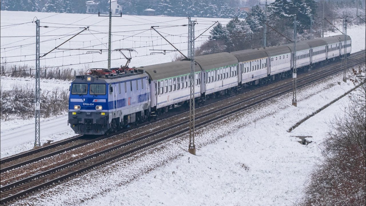 EP09-034 TLK Małopolska w Rogowie - YouTube