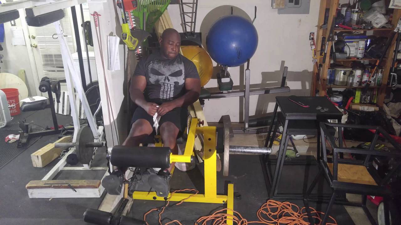 Dynamic Squats week 3 ( garage gym training) - YouTube