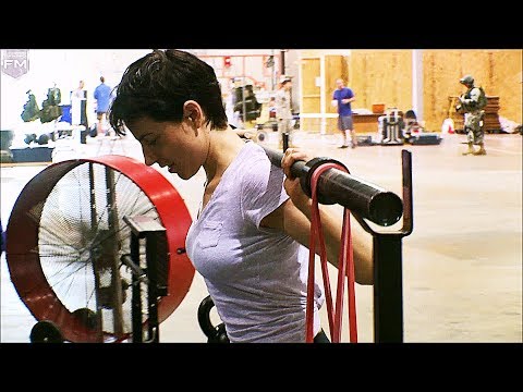 Workout Antje Traue (Faora-Ul) 'Man of Steel' Behind The Scenes