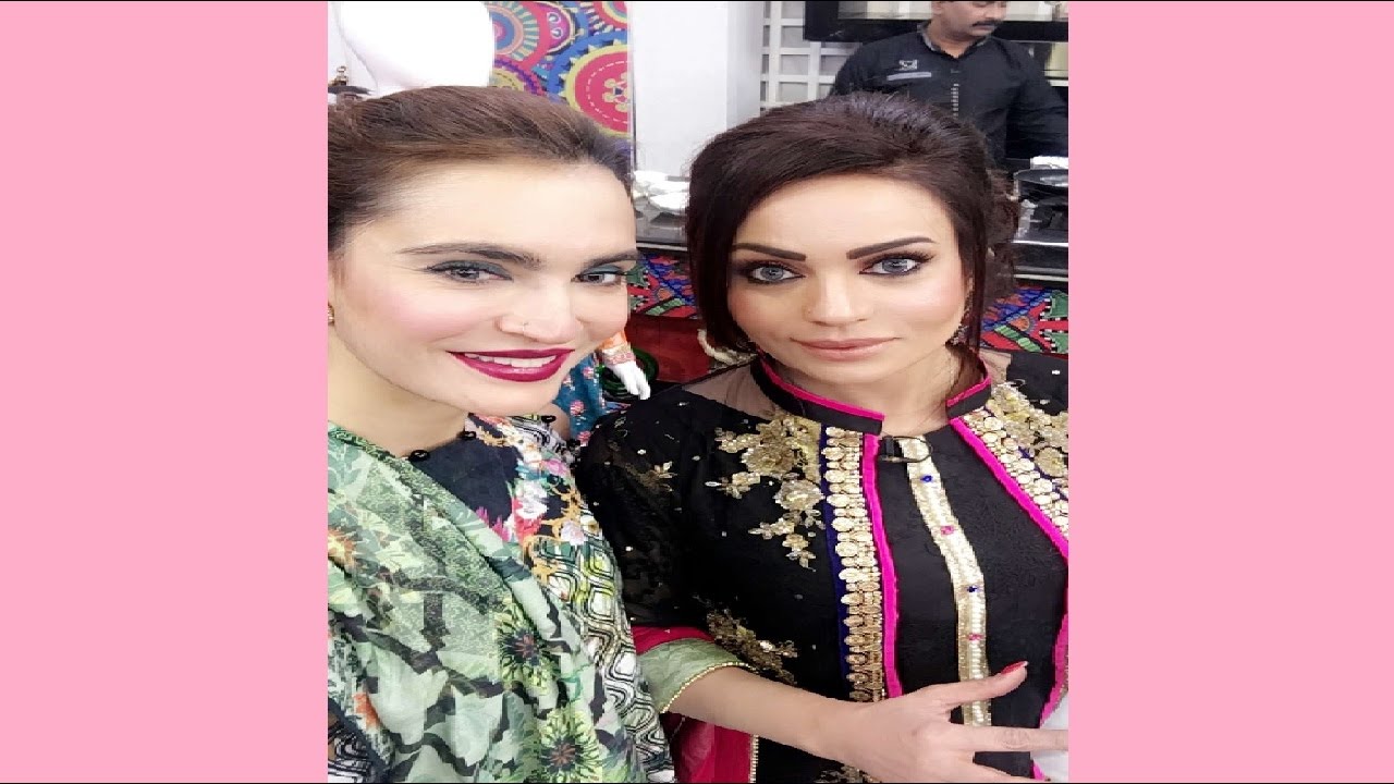 Sadia Imam and Nadia Hussain meet up - YouTube