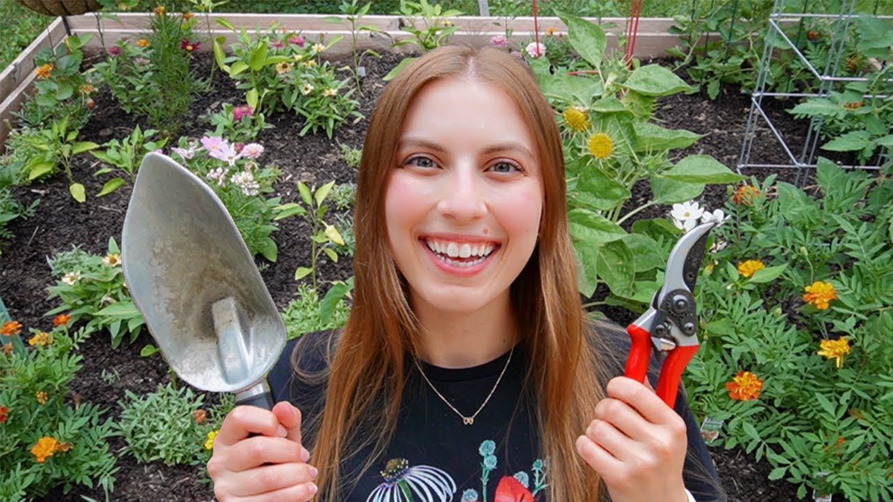 Super chatty garden vlog: planting my 2024 garden! - YouTube