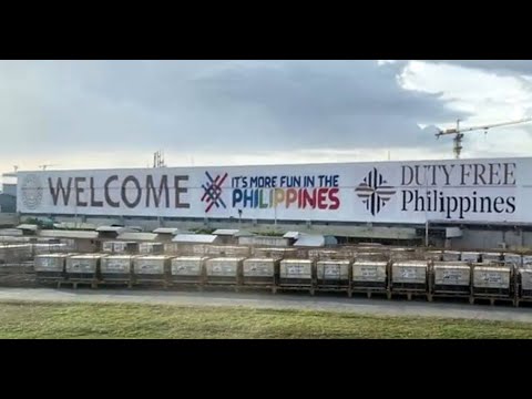 Philippine Airlines taking off from Ninoy Aquino Airport - PHILIPPINES ...