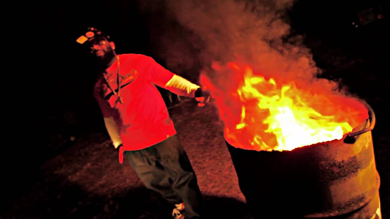 Killa Creepa - "Serial Killaz" OFFICIAL VIDEO - YouTube