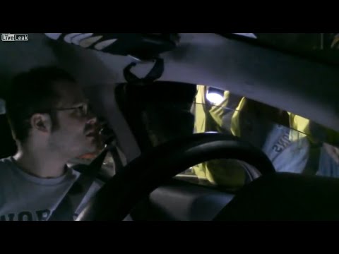 Sovereign Citizen Gets Shutdown By No Nonsense Police Officer At A ...