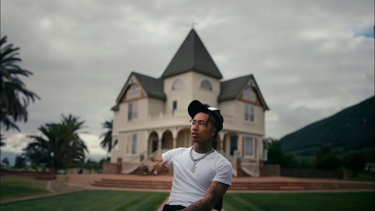 MBNel - DELETE (Official Visualizer) - YouTube