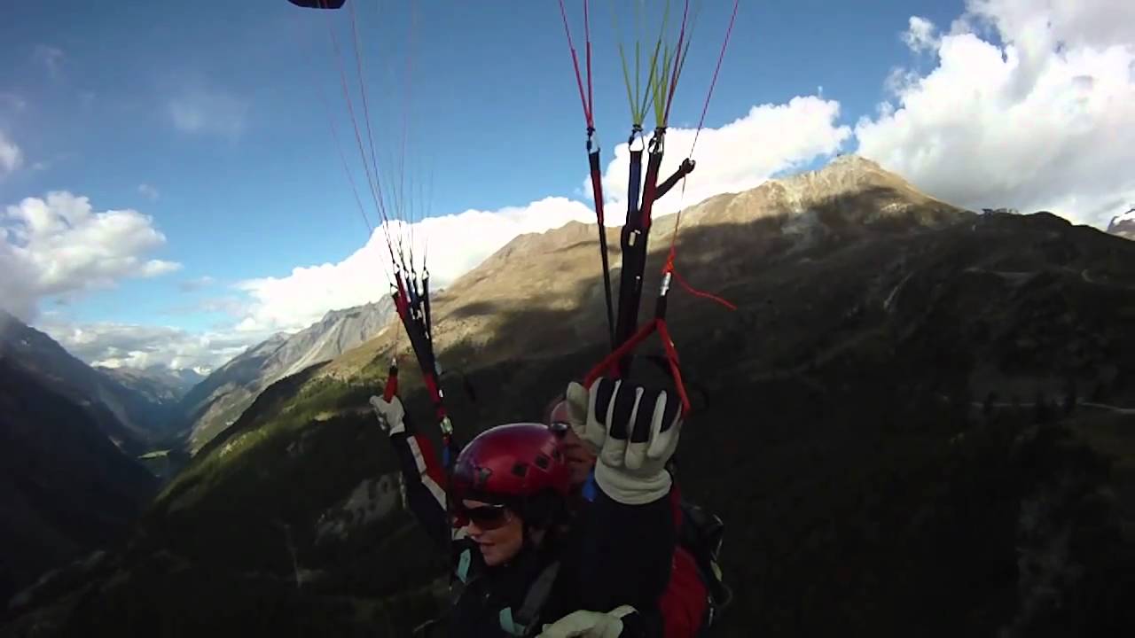 Zermatt Paragliding Eva - YouTube