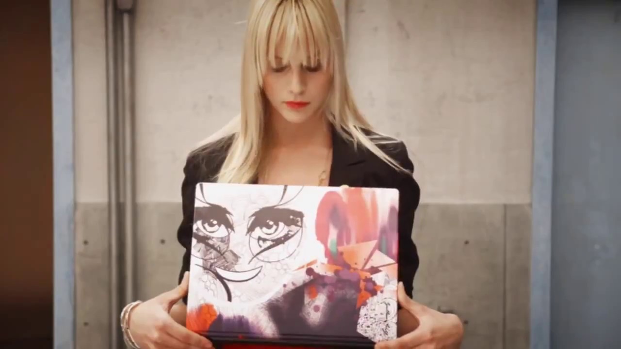 Maria Granberg Dell Discovery commercial - YouTube