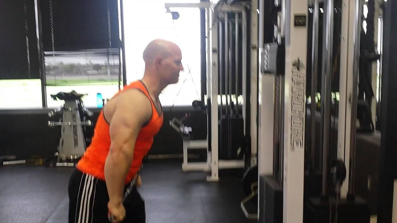 Stiff arm pull down - YouTube