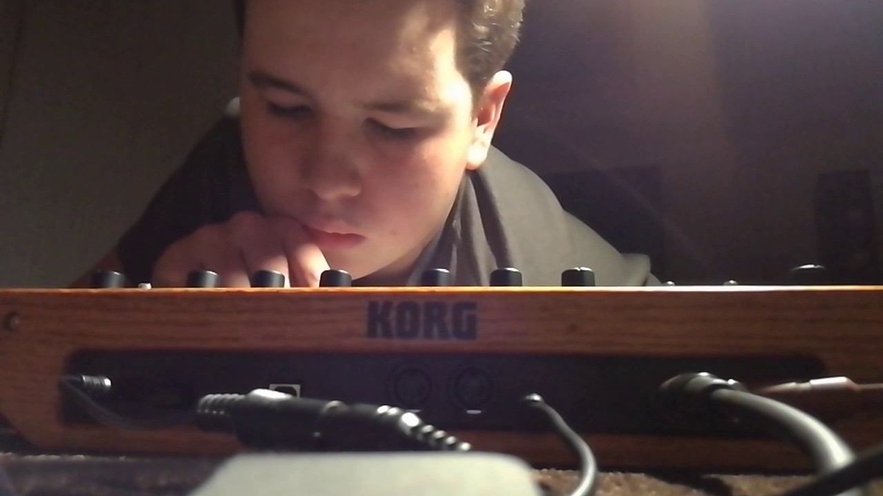 Krystorolev - Korg Monologue and Volca Beats - YouTube