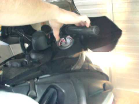2005 Ski-doo Snowmobile cold start on 10/4/09 - YouTube
