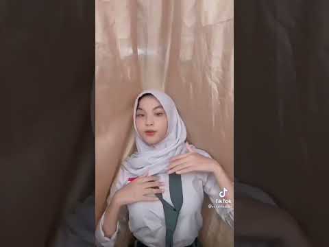 Hijab sma gunung gede