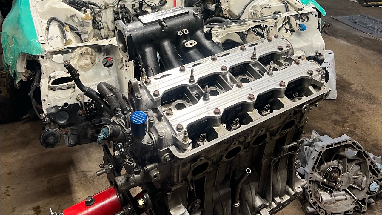 REBUILDING 1990 Integra Da9 !!! gsr head installed 🙏🏽PART 2 - YouTube