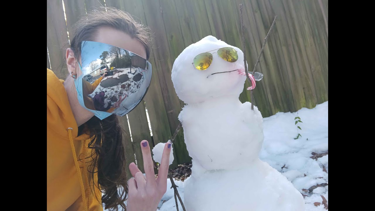 Making a Snowman with Storm! - YouTube