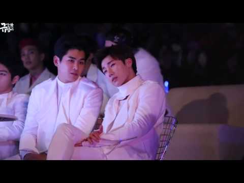 141203 Mnet Asian Music Awards - Sunggyu & Hoya