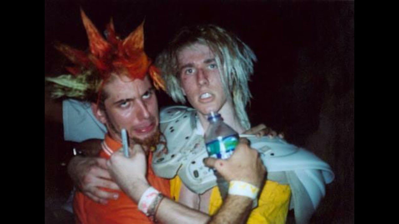 Retard-O-Bot - Straight Out The Dancehall - YouTube