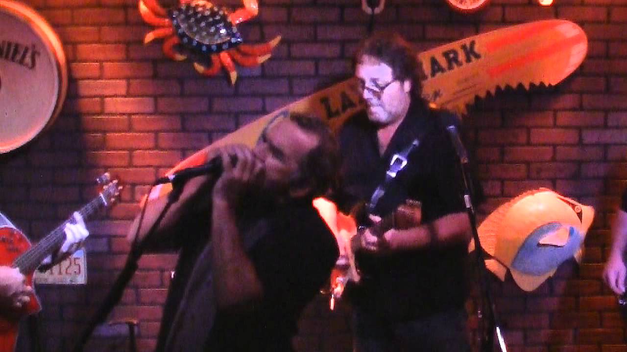"Bobby Donaldson" Red House...his way!.wmv - YouTube