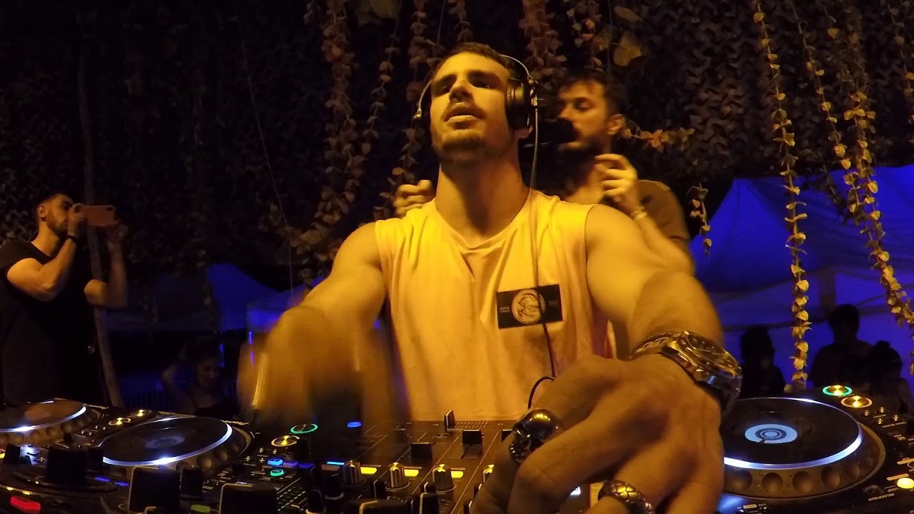 IANNUZZI Live set at La Playa Sunset Festival @buenos aires - YouTube